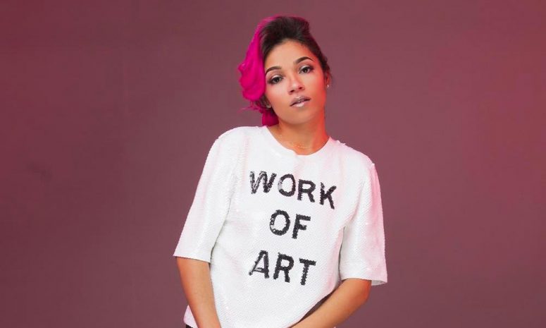 Megan Rochell - Singersroom.com