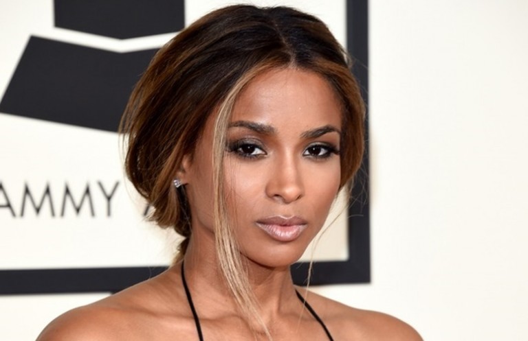 Banking On Beauty: Ciara Signs To IMG Models - Singersroom.com