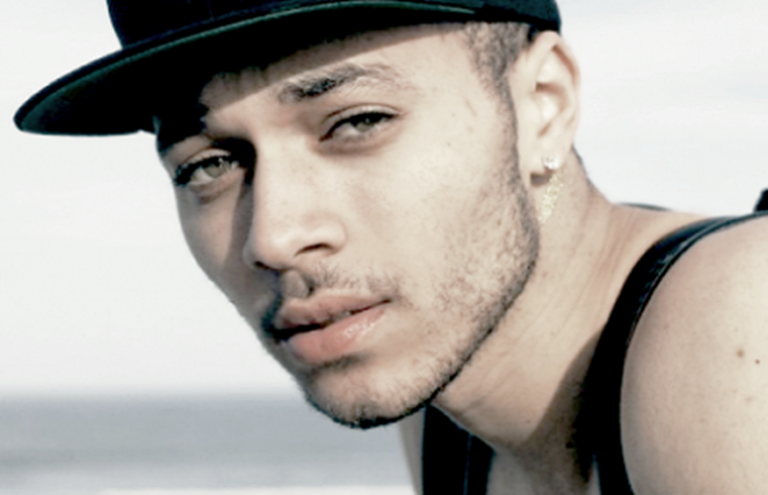 Kalin White – Savage - Singersroom.com