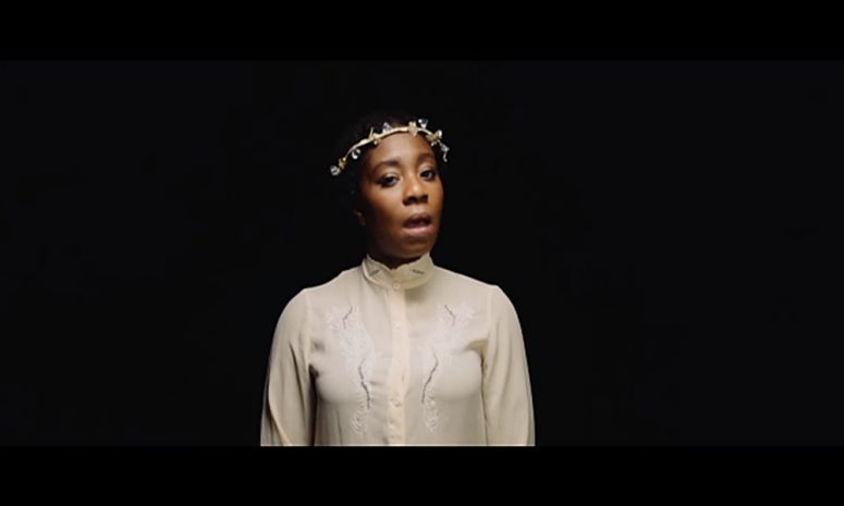 Bianca Rose - Singersroom.com