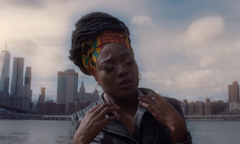 Efya - Singersroom.com