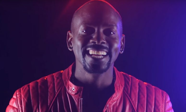 Keith Robinson - Singersroom.com