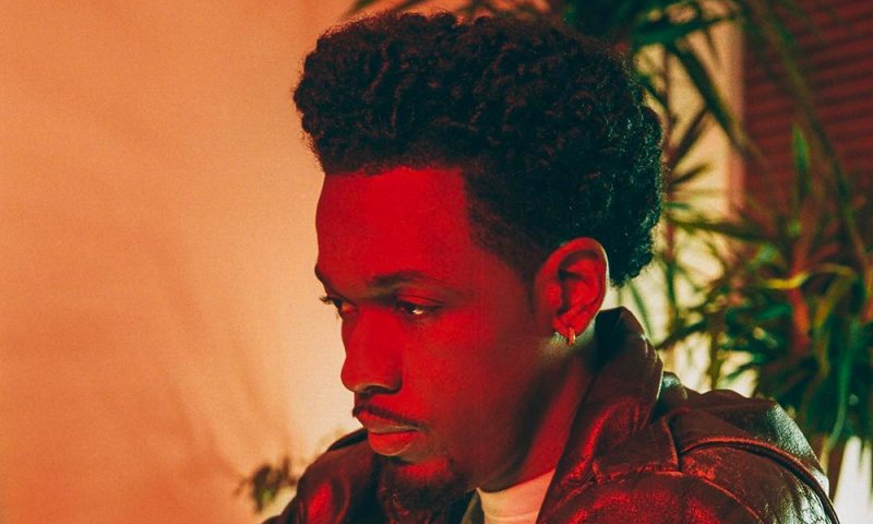 Adrian Daniel - Singersroom.com