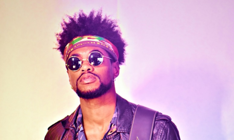 Trevor James - Singersroom.com