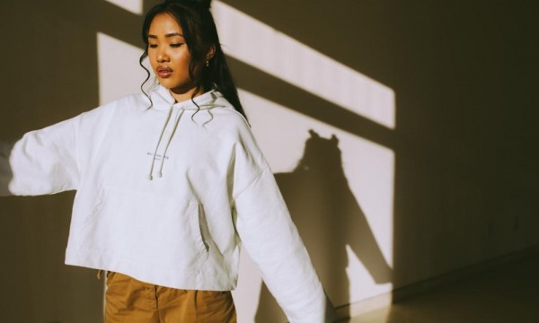 Bay Area Artist Janel Marisse Releases New Track, ‘Clock In ...