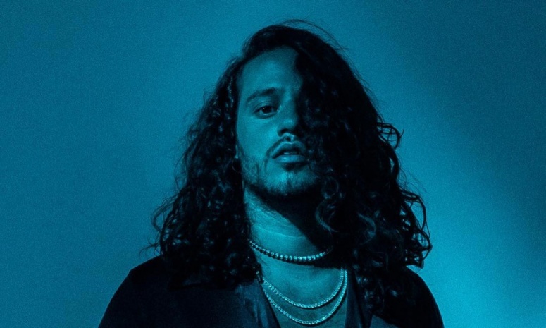 Russ - Singersroom.com