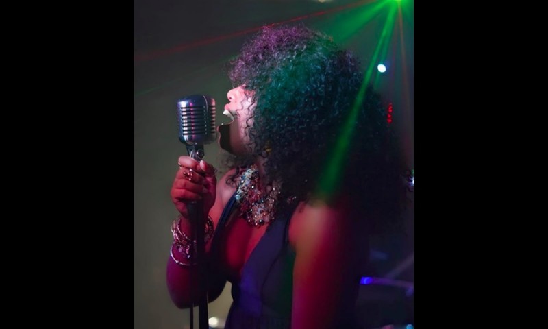 Bonita Jalane - Singersroom.com