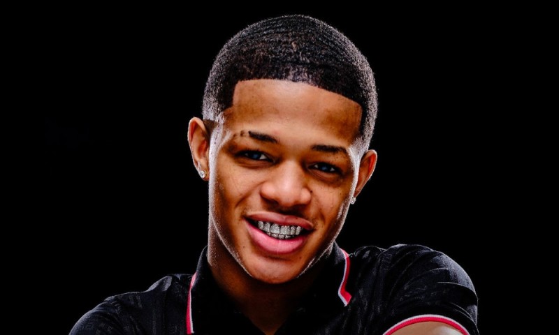 YK Osiris - Singersroom.com