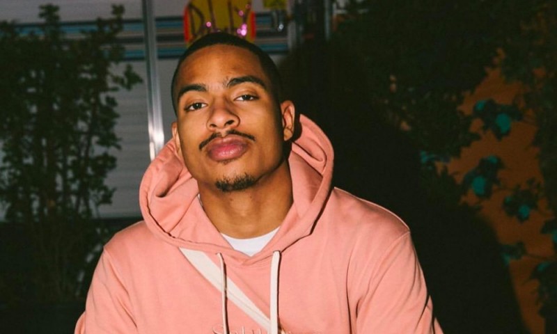 Arin Ray Defines His Maturity In Love with New “Phase II” EP ...