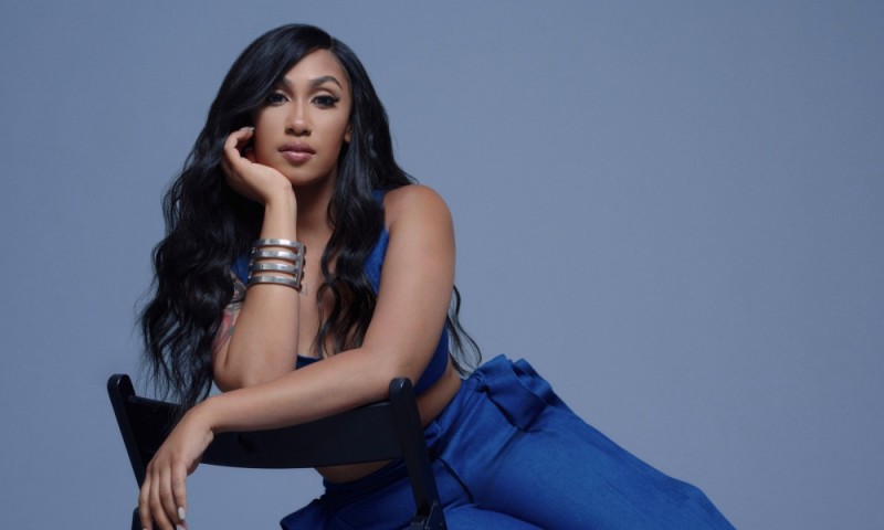 Queen Naija - Singersroom.com