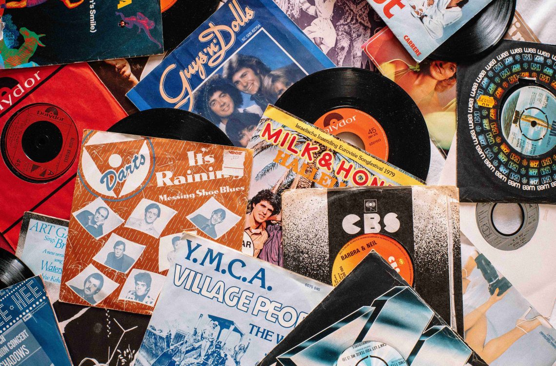 52 Best 80s New Wave Songs That Changed Pop and Rock - Singersroom.com