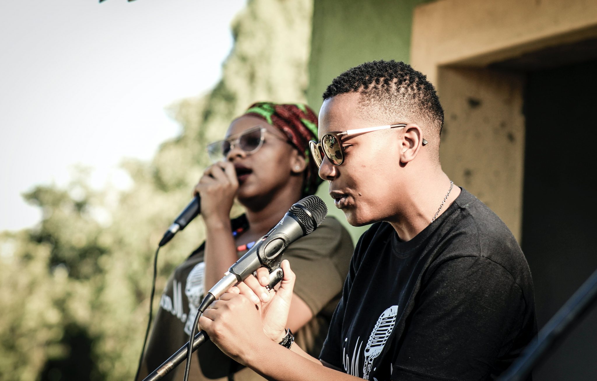 14 Best Acapella Songs to Lift You Up - Singersroom.com