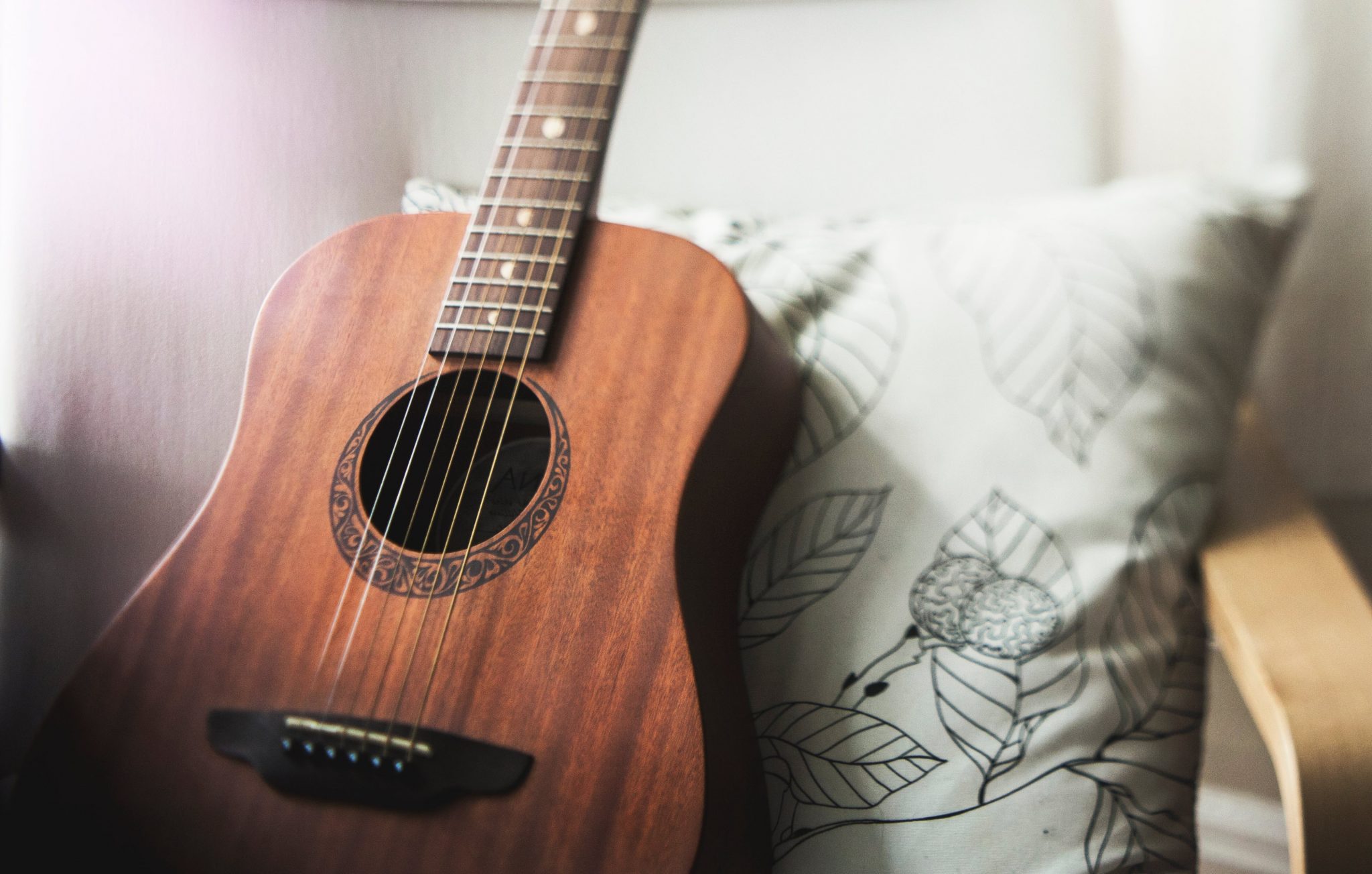 20 Best Grimes Songs - Singersroom.com