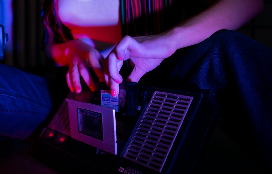 20 of the Greatest Songs From 2000 - Singersroom.com