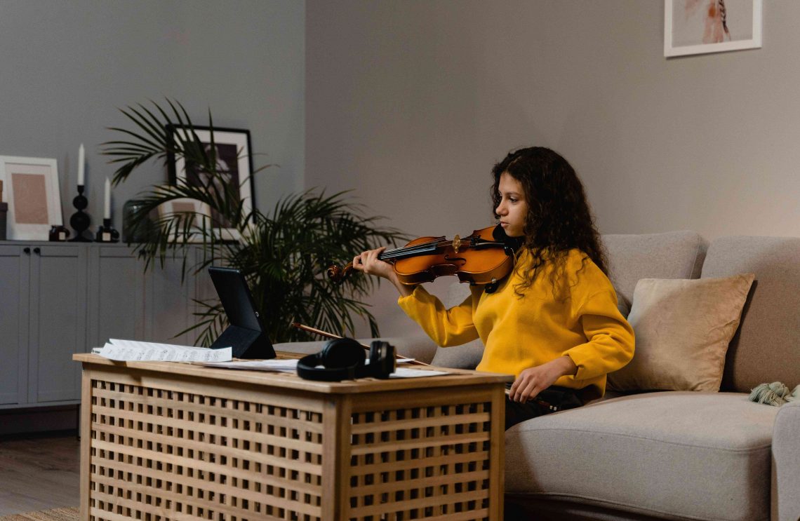 20 Songs with the Name Isabella in the Title - Singersroom.com