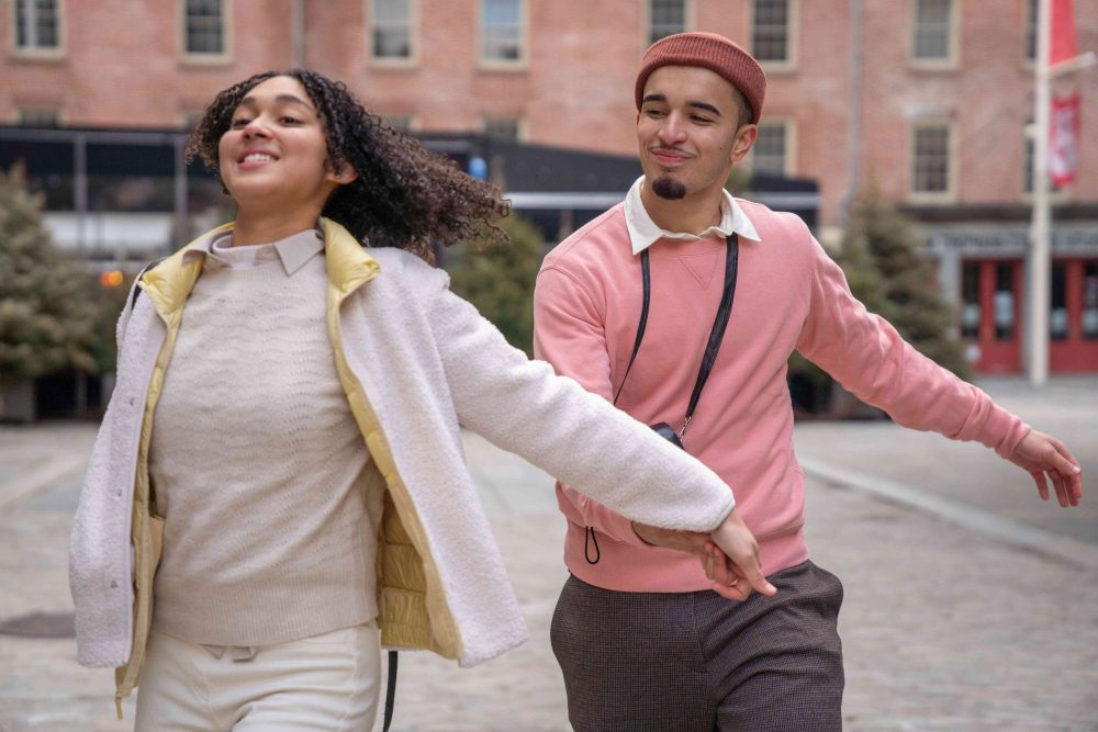 20 Songs About High School Sweethearts - Singersroom.com