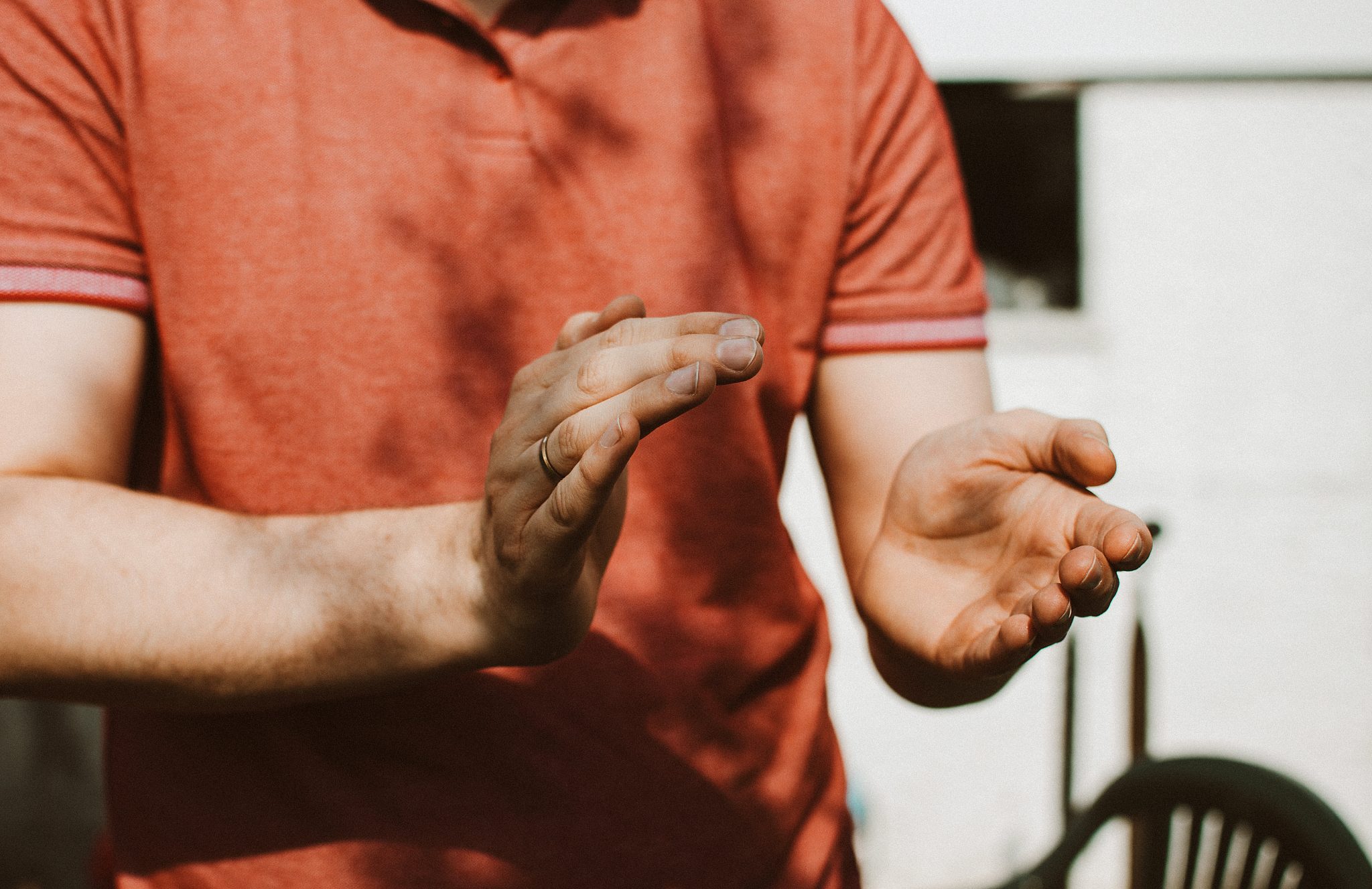 17 Amazing Songs with Clapping in Them - Singersroom.com