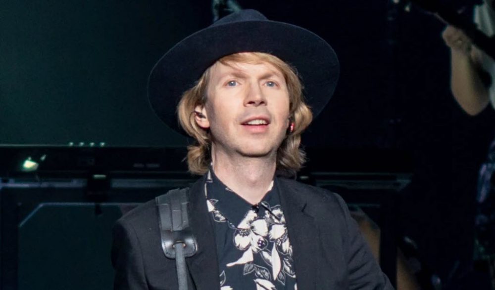 20 Best Beck Songs of All Time - Singersroom.com