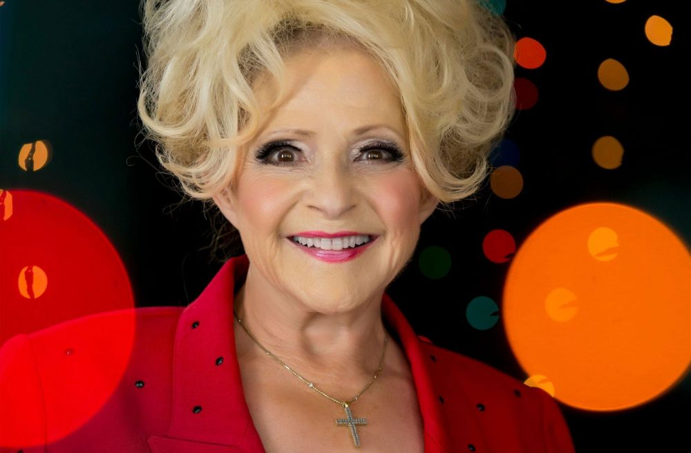 10 Best Brenda Lee Songs of All Time - Singersroom.com