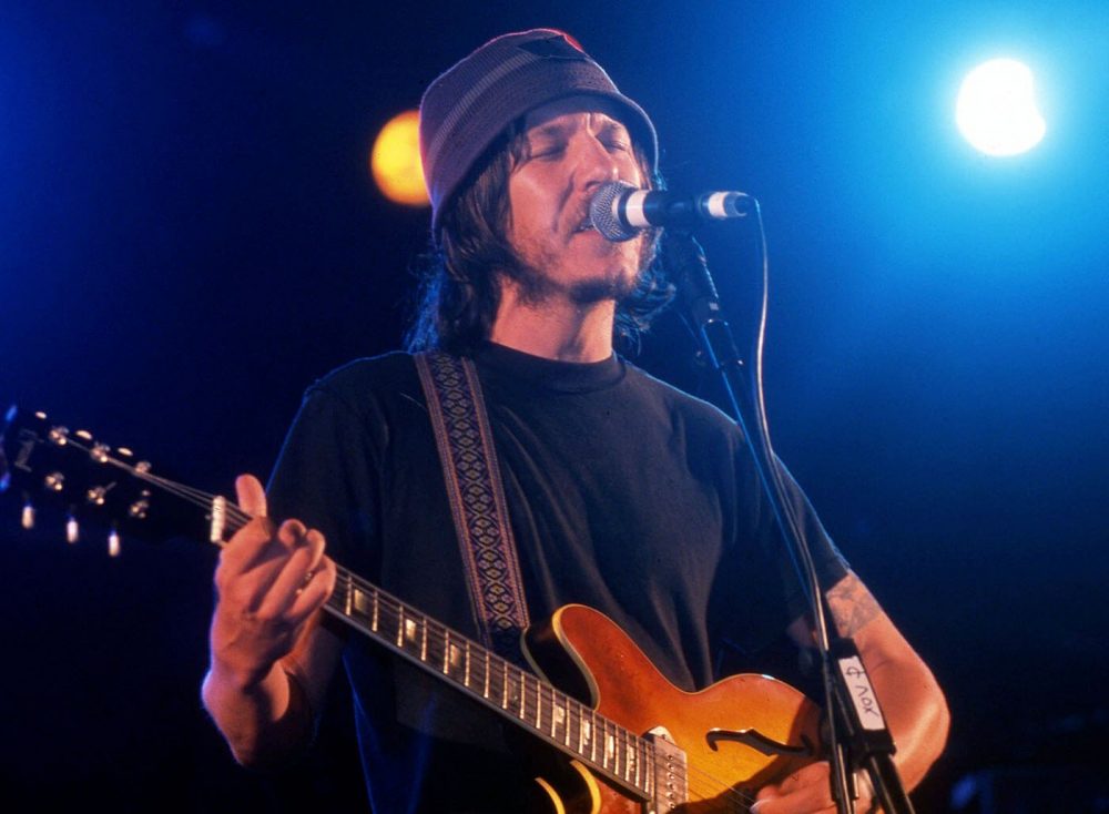 10 Best Elliott Smith Songs of All Time - Singersroom.com