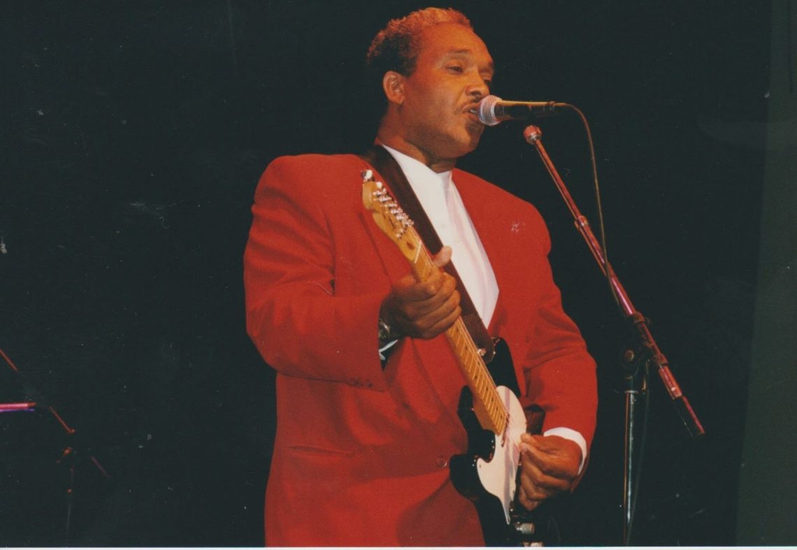 10 Best James Carr Songs of All Time - Singersroom.com