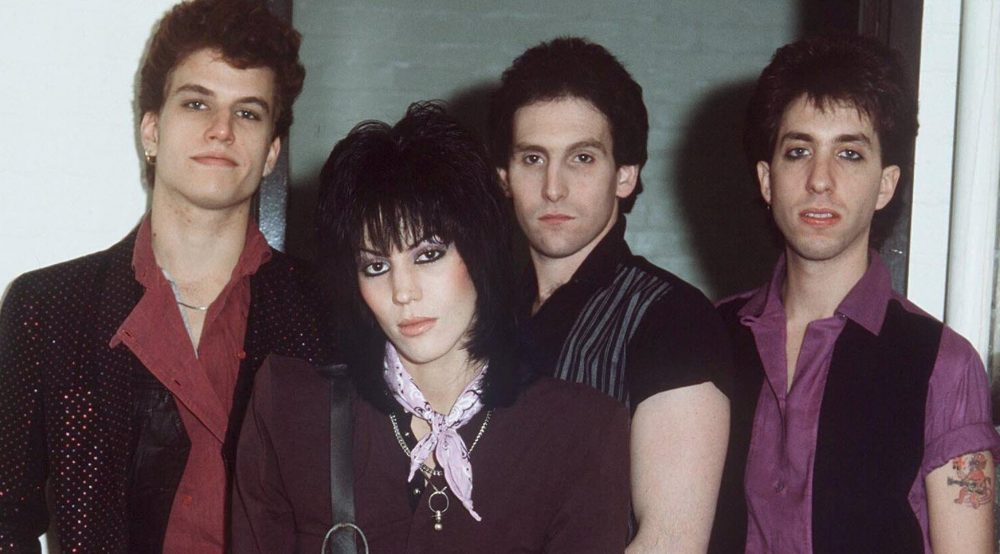 10 Best Joan Jett and the Blackhearts Songs of All Time - Singersroom.com
