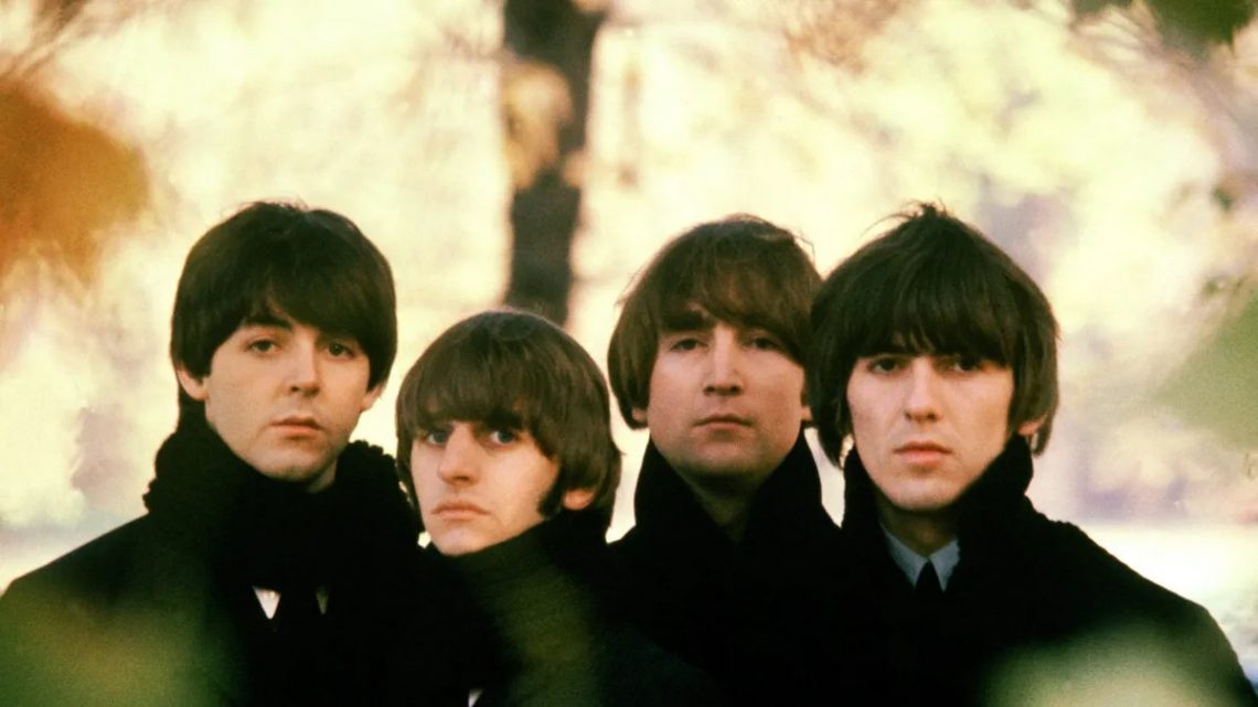 20 Famous Male Singer of the 1960s - Singersroom.com