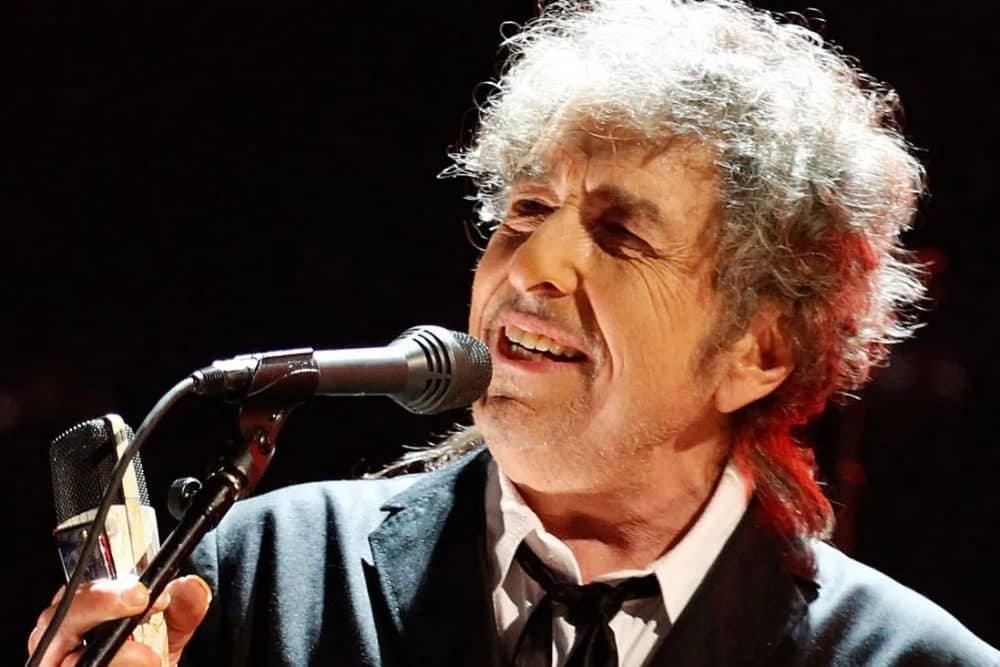 10 Best Bob Dylan Songs of All Time - Singersroom.com