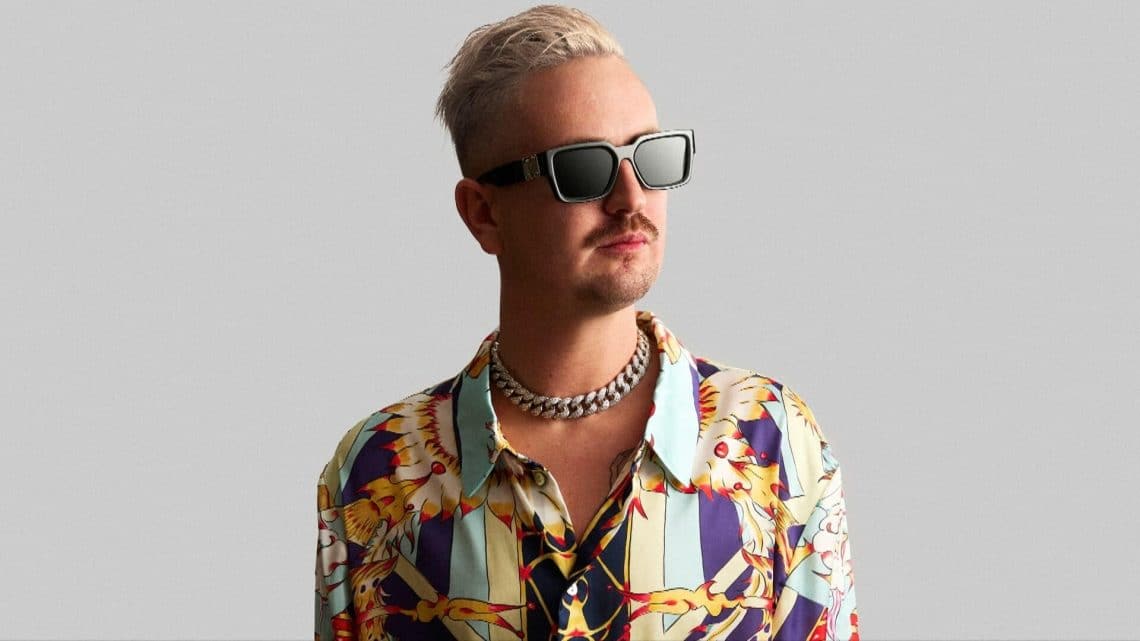 10 Best Robin Schulz Songs of All Time - Singersroom.com