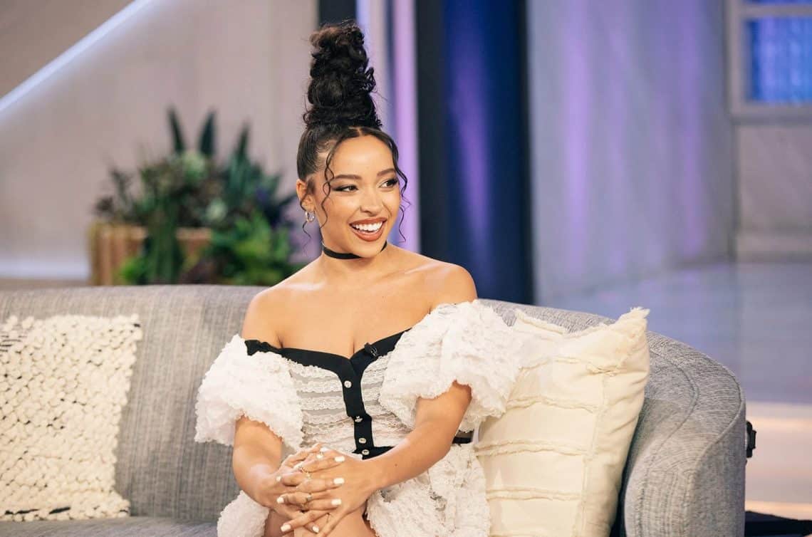 10 Best Tinashe Songs of All Time - Singersroom.com