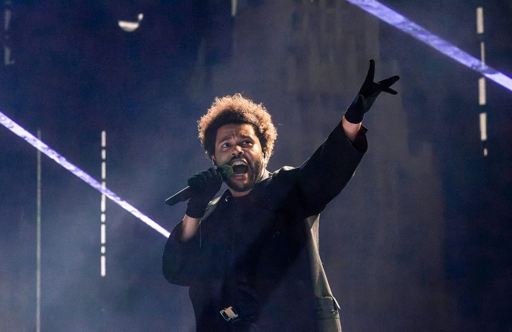 10 Best The Weeknd Songs of All Time - Singersroom.com