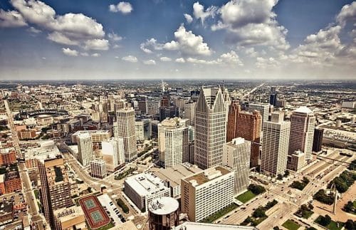 10 Famous Singers from Michigan - Singersroom.com