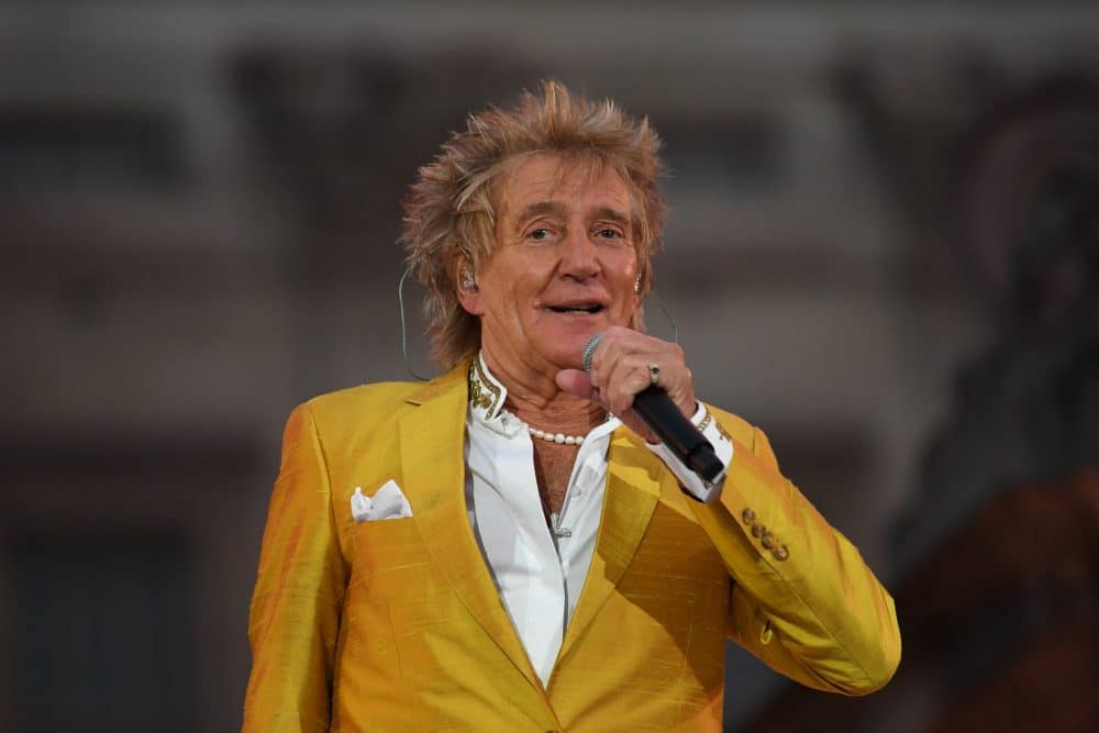 10 Best Rod Stewart Songs of All Time - Singersroom.com