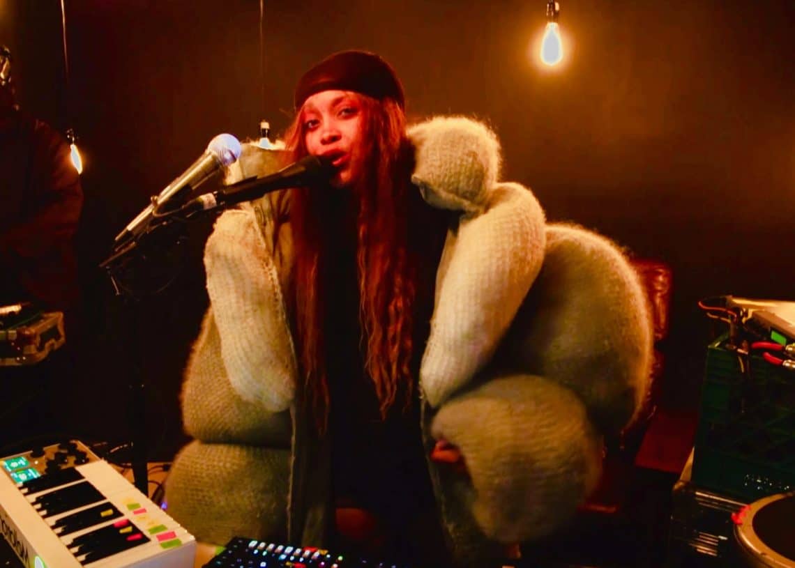 10 Best Rage Against the Machine Songs of All Time - Singersroom.com