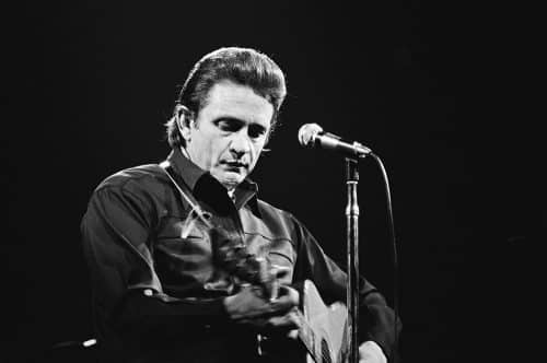 10 Best Johnny Cash Songs of All Time - Singersroom.com