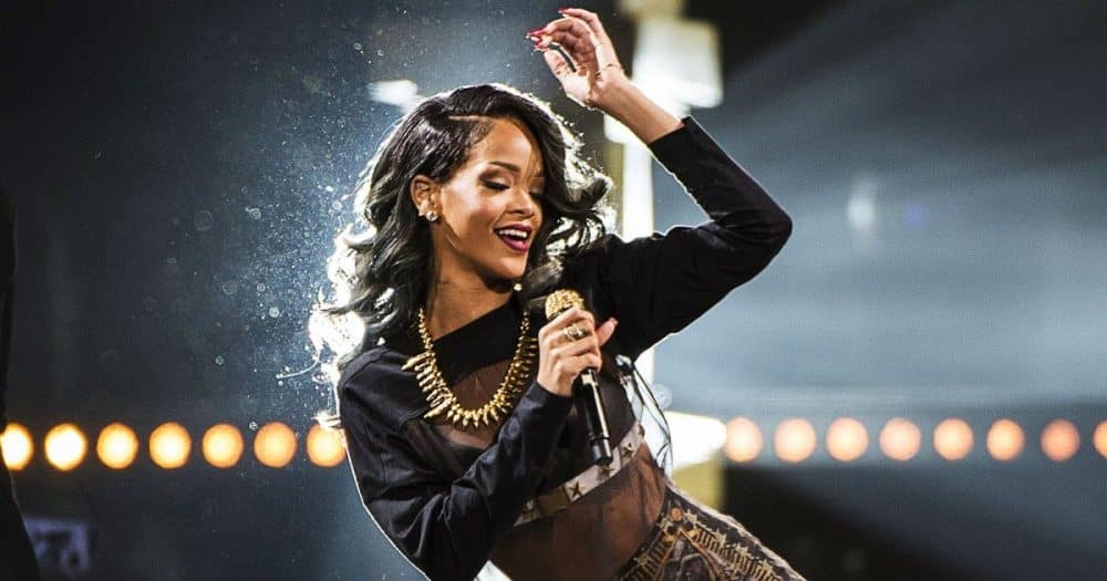 10 Best Rihanna Songs of All Time - Singersroom.com