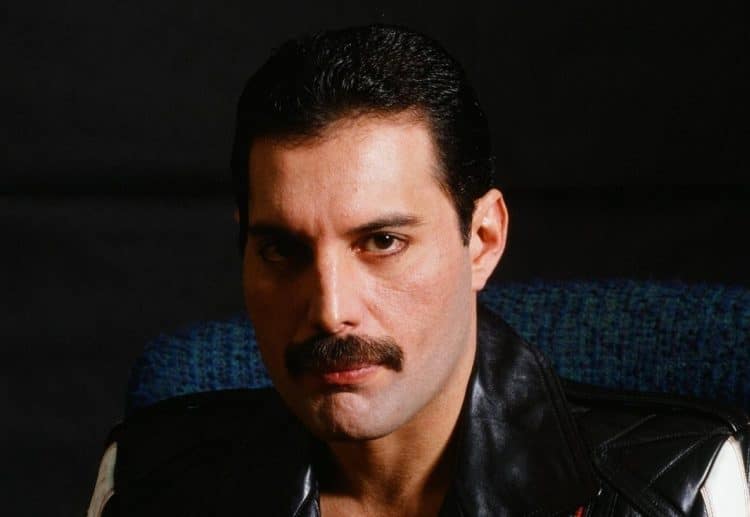 10 Best Freddie Mercury Songs of All Time - Singersroom.com