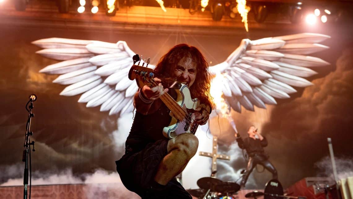 10 Best Iron Maiden Songs of All Time - Singersroom.com