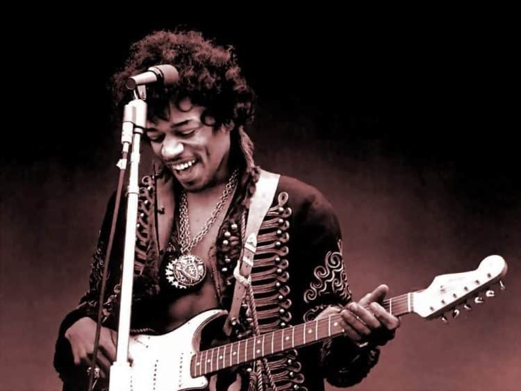10 Best Jimi Hendrix Songs of All Time - Singersroom.com