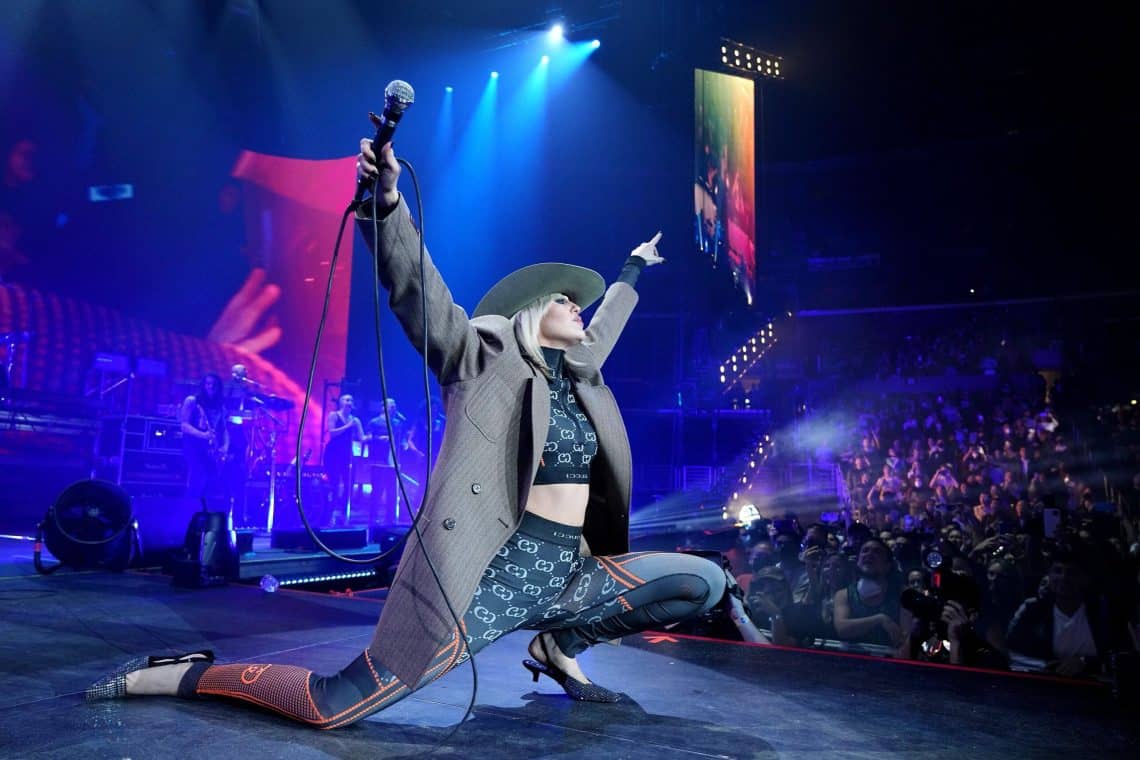 10 Best Miley Cyrus Songs of All Time - Singersroom.com