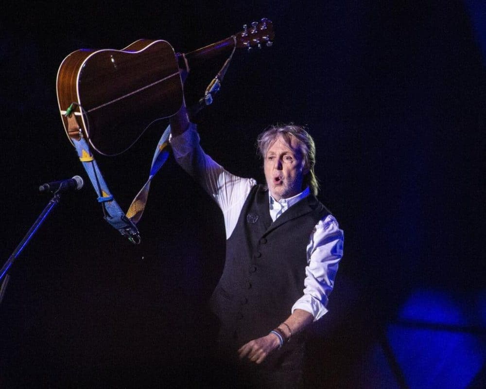 10 Best The Beatles Songs of All Time - Singersroom.com