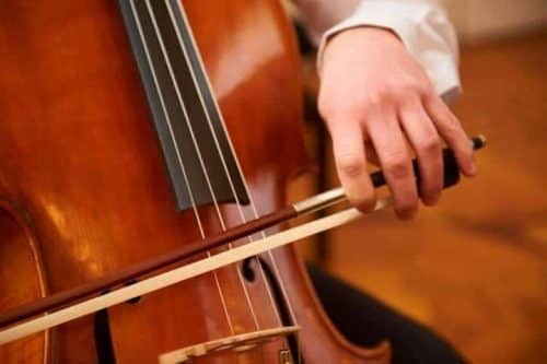 15 Best Cello Players of All Time - Singersroom.com