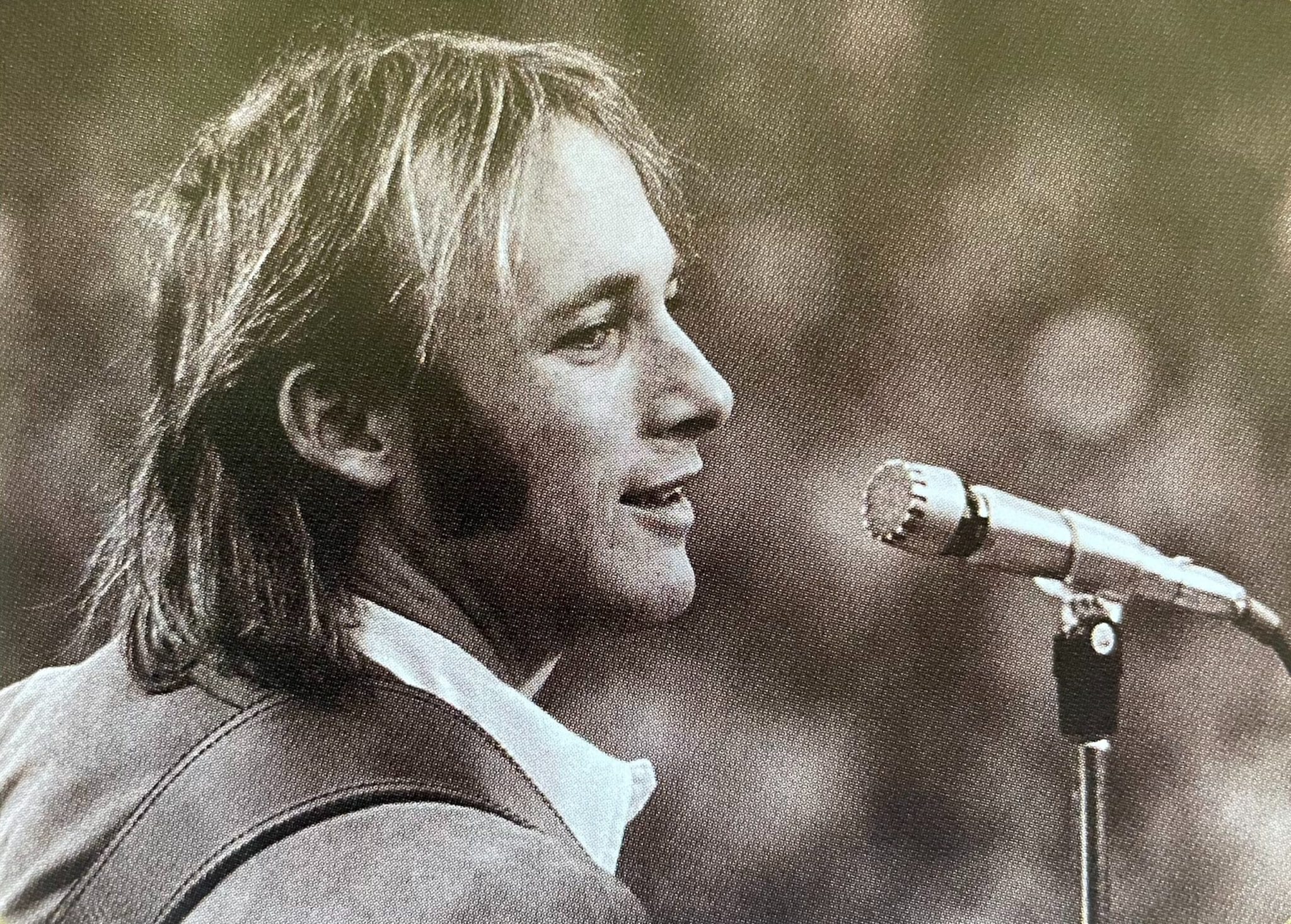 10 Best Stephen Stills Songs of All Time - Singersroom.com