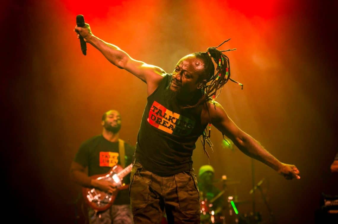 15 Best Reggae Songs of All Time - Singersroom.com