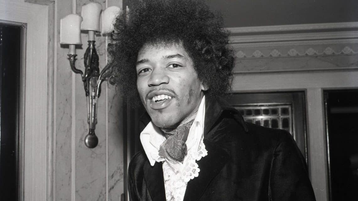 10 Best Jimi Hendrix Songs of All Time - Singersroom.com