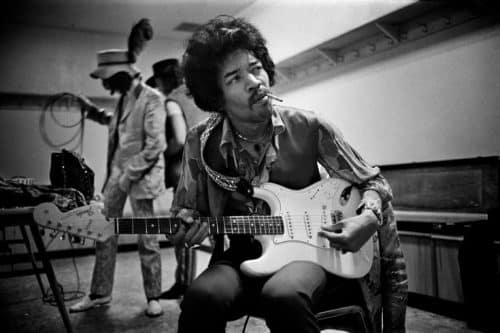 10 Best Jimi Hendrix Songs of All Time - Singersroom.com