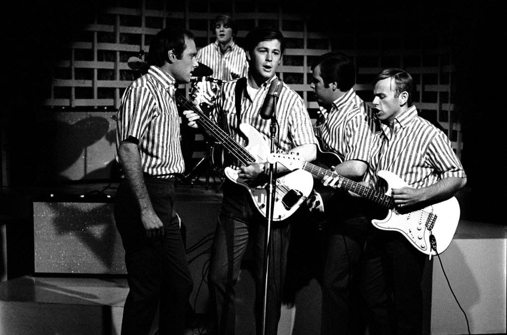 10 Best The Beach Boys Songs of All Time - Singersroom.com