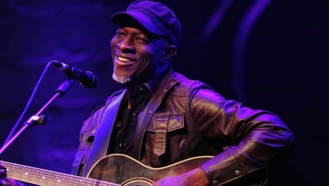 10 Best Elmore James Songs of All Time - Singersroom.com