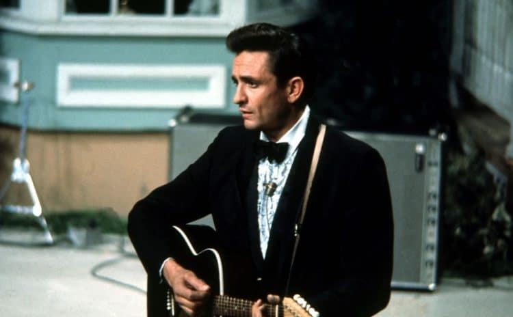 10 Best Johnny Cash Songs of All Time - Singersroom.com