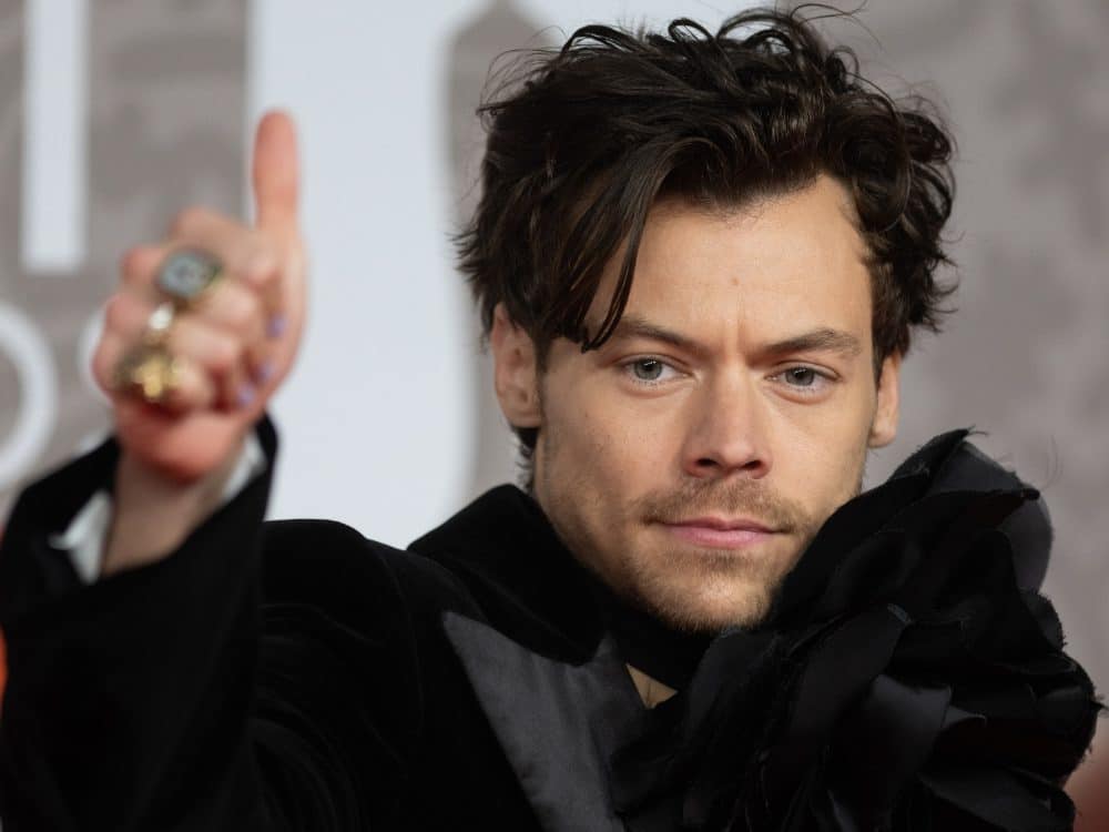 10 Best Harry Styles Songs of All Time - Singersroom.com